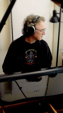 Peter Calandra: Redefining Musical Healing in the Modern Era – Indie ...