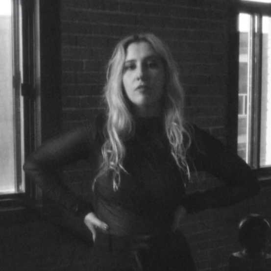 Elegance and Emotion: Kelly-Ann Unveils Her Heartfelt Ballad ‘Let You ...