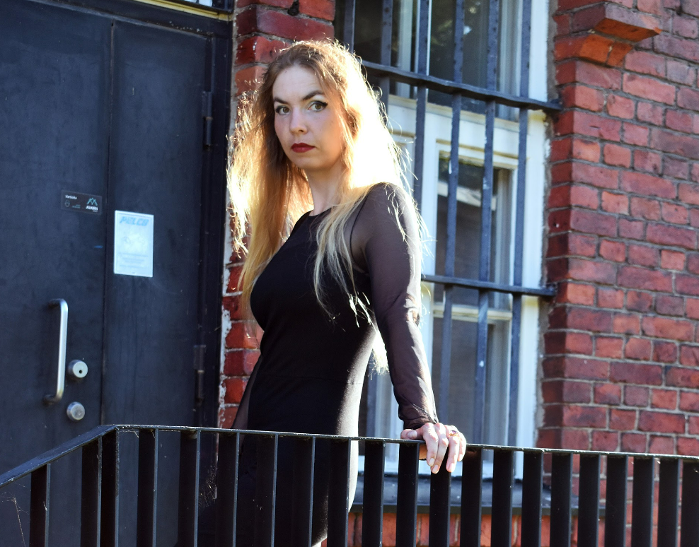 Diana Ringo — The Wolf in the Feed: “I’m not trying to be liked — I’m making art” – Indie ...